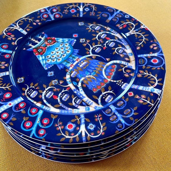 Iittala | Kitchen | Iittala Taika Dinner Plates Flat Blue | Poshmark